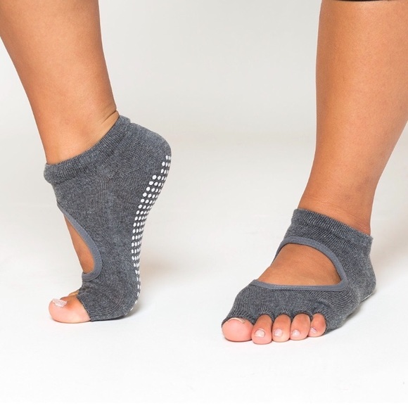 Accessories | Tier One Fit Toeless Grip Sock Bundle Of 4 Pairs | Poshmark